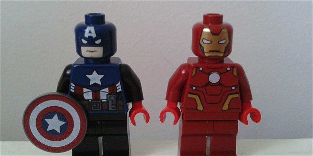 Top 10 Rarest Lego Minifigs - FigFan